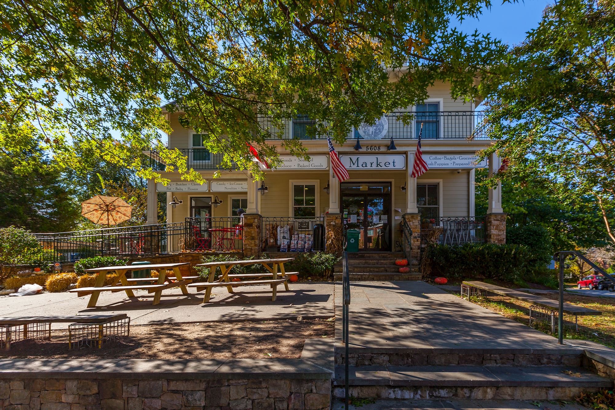 What Everyone Loves About Living In Chevy Chase, D.C. – Donovan Wye Group